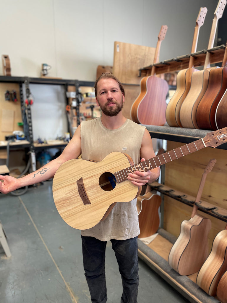 Josh Teskey Signature Concert Model (JTC-SNCE-BW/F) – PRATLEY GUITARS